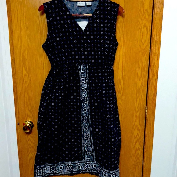 Dresses | The Vermont Country Store Navy Floral Dress Like New ...